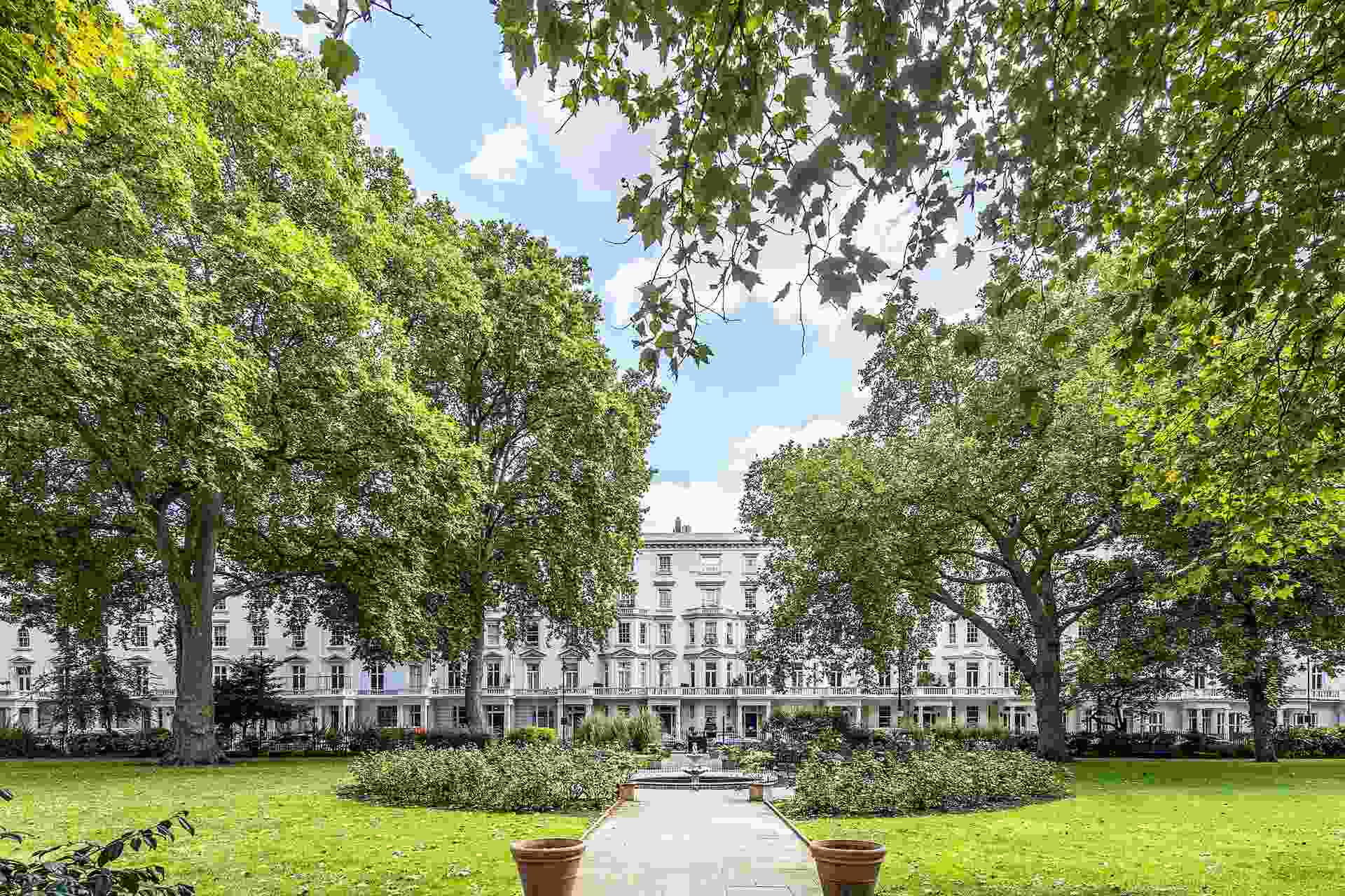 Pimlico, London - VisitStay